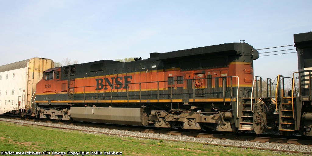 BNSF 1029